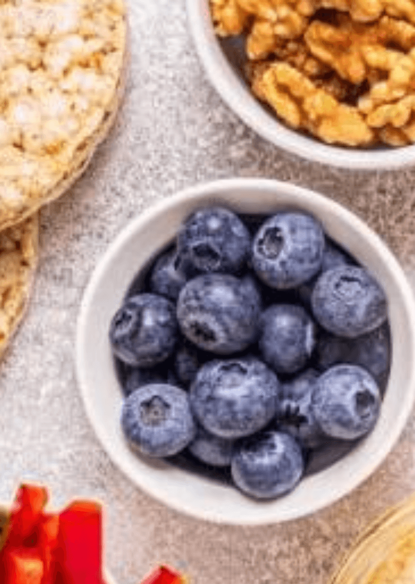 Smart Snacking to Support Weight Management | SlimFast